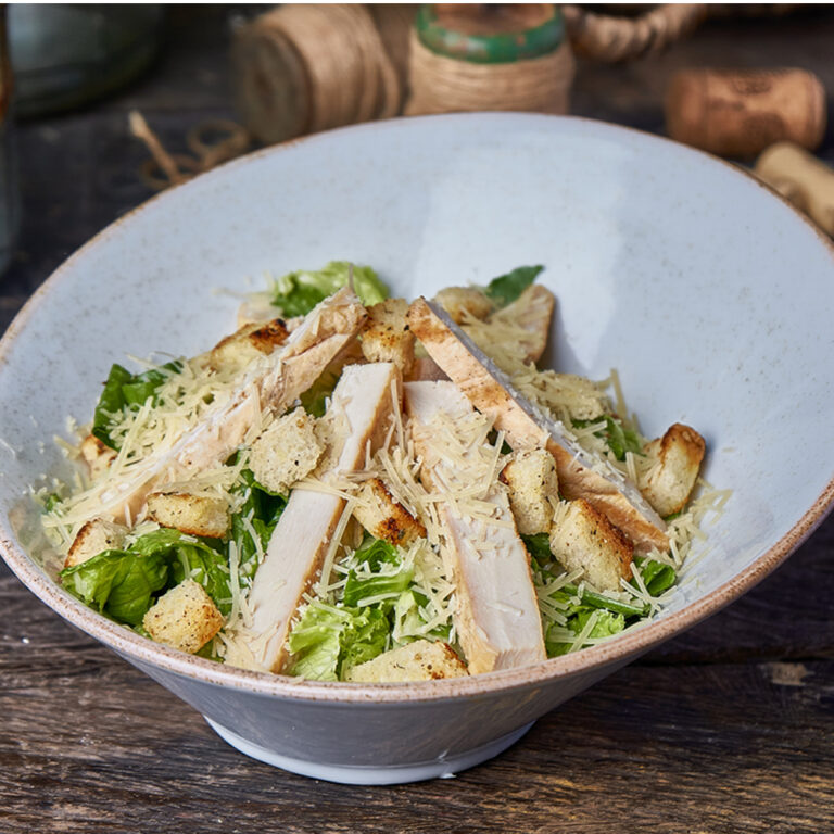 Ensalada del Cesar con pollo - La Matriarca